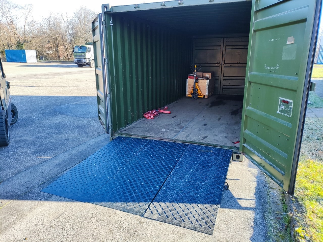 Verladerampe für Seecontainer aus Kunststoff